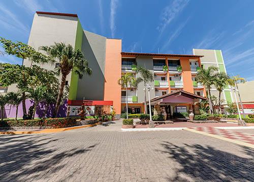 Interval International | Resort Directory Decameron Los Cocos